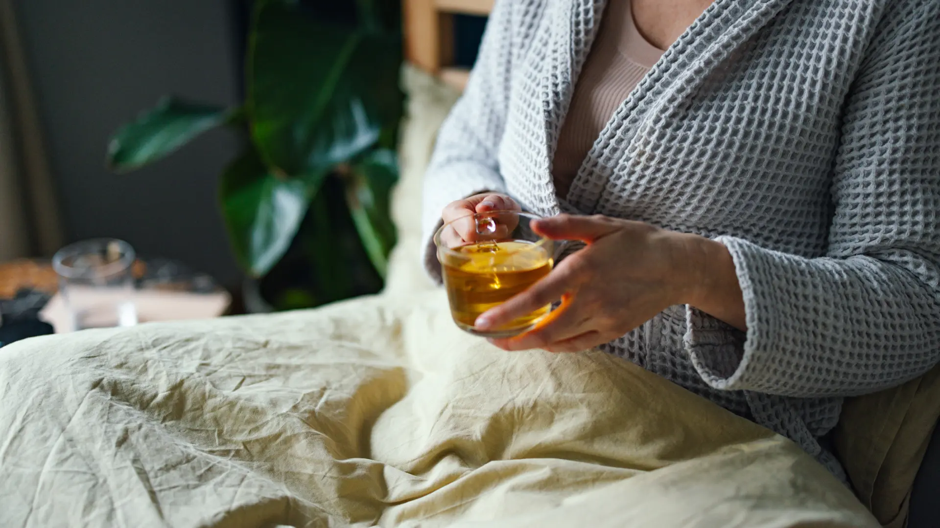 Las mejores bebidas para tomar antes de acostarse e inducir el sueño