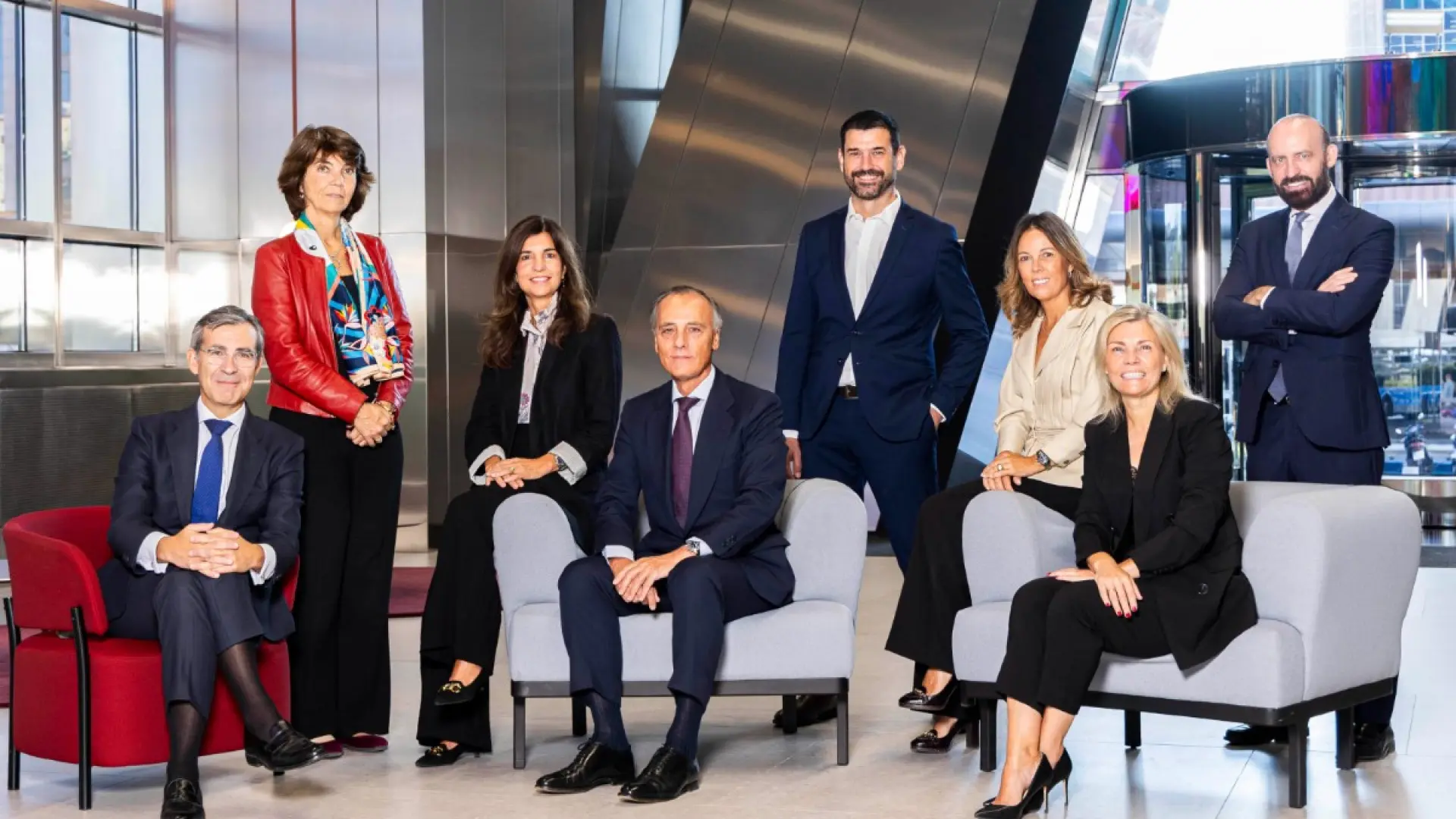 La mayor gestora de inversión en España cambia de presidente tras ...